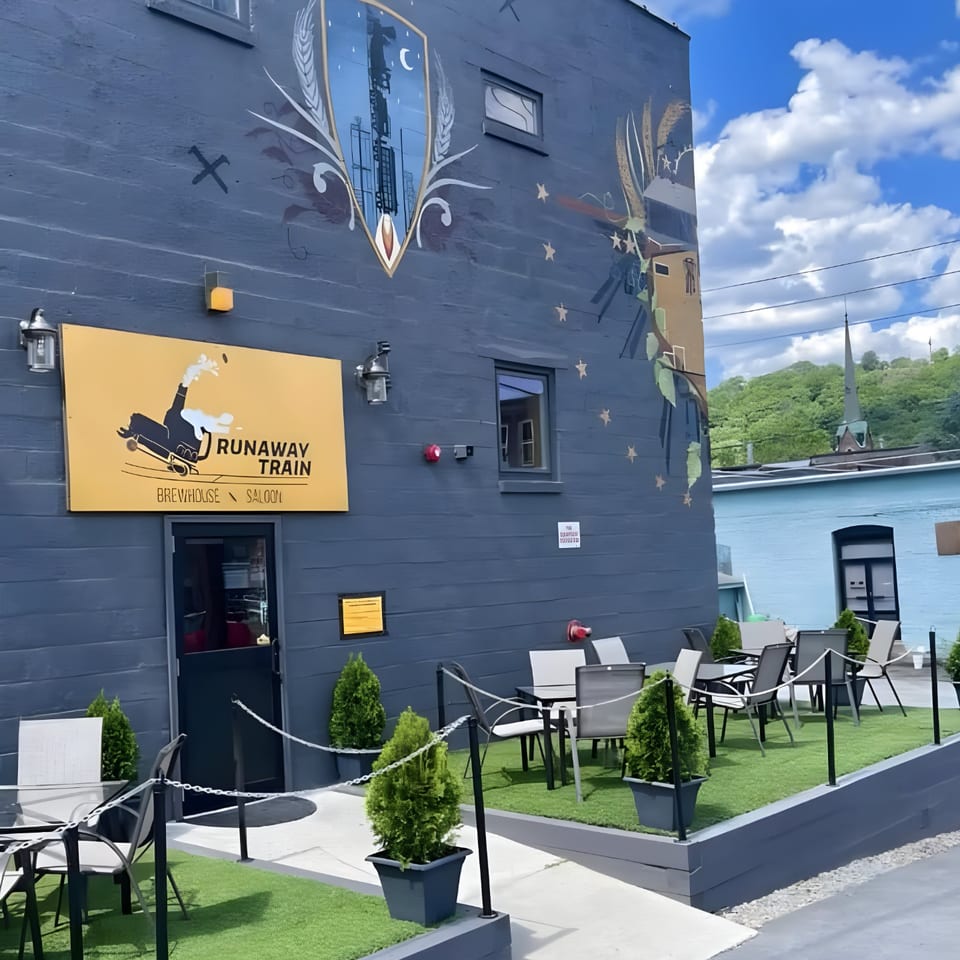 Best Brewery in Honesdale, PA | Runaway Train Brewery: Brewhouse ...