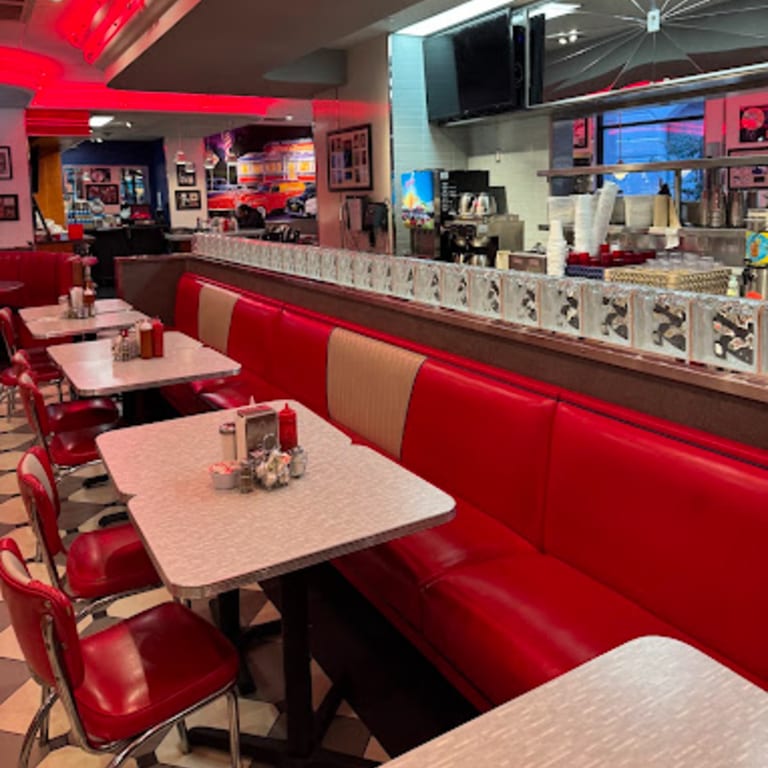 Best Diner in Charlotte, NC | RedEye Diner | Diner near me