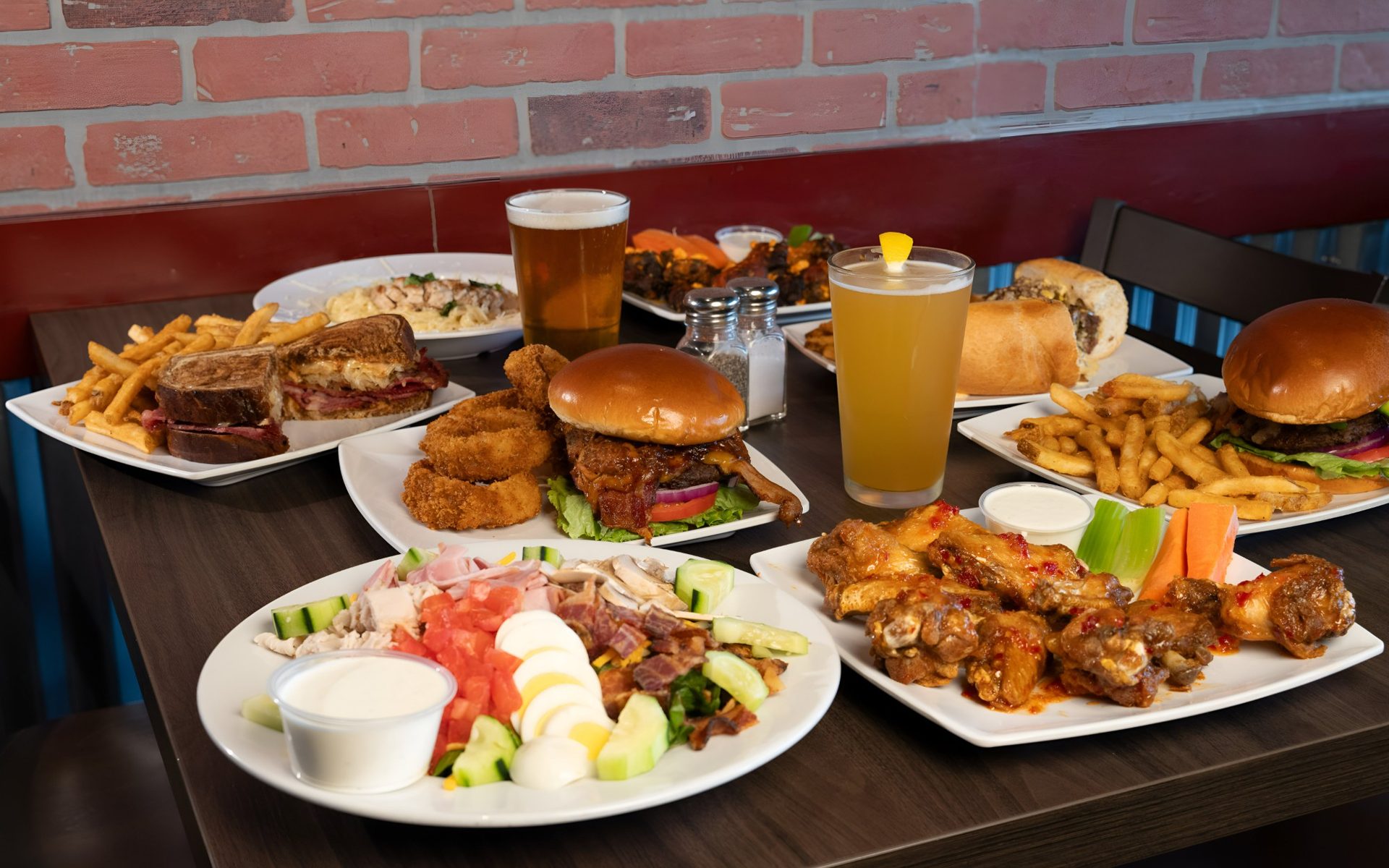 Best American restaurant in Ahwatukee Foothills Village, Phoenix, AZ ...