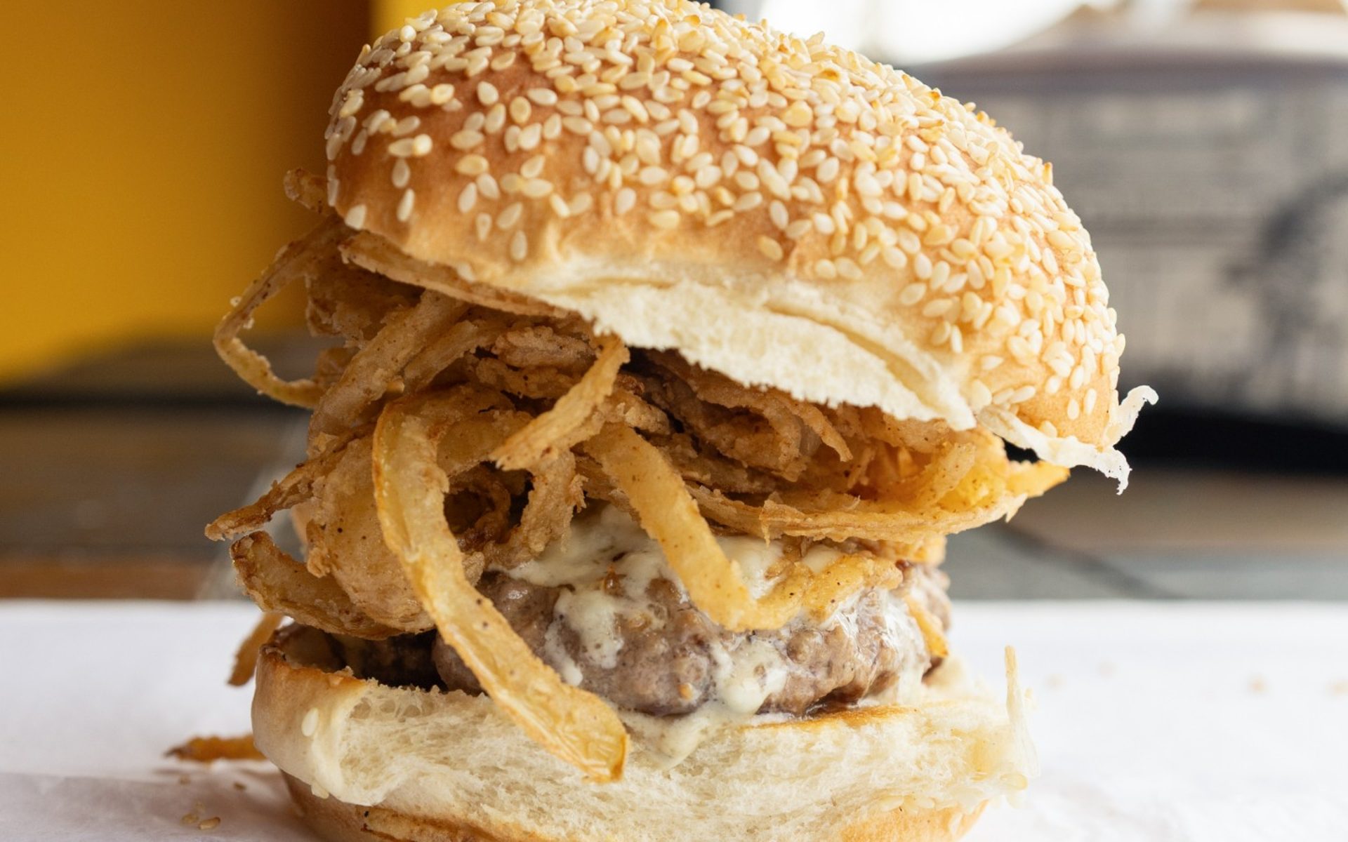 Best Burgers in Newington, CT | GoldBurgers | Burgers near me