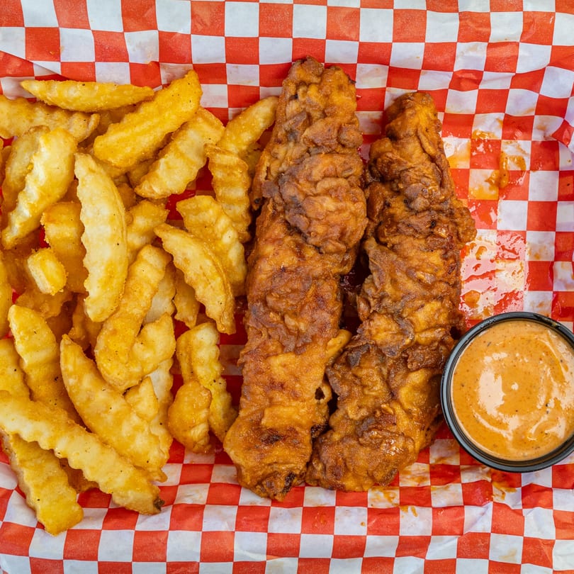 The Kluckin’ Chicken | Best Fried chicken restaurant in California ...