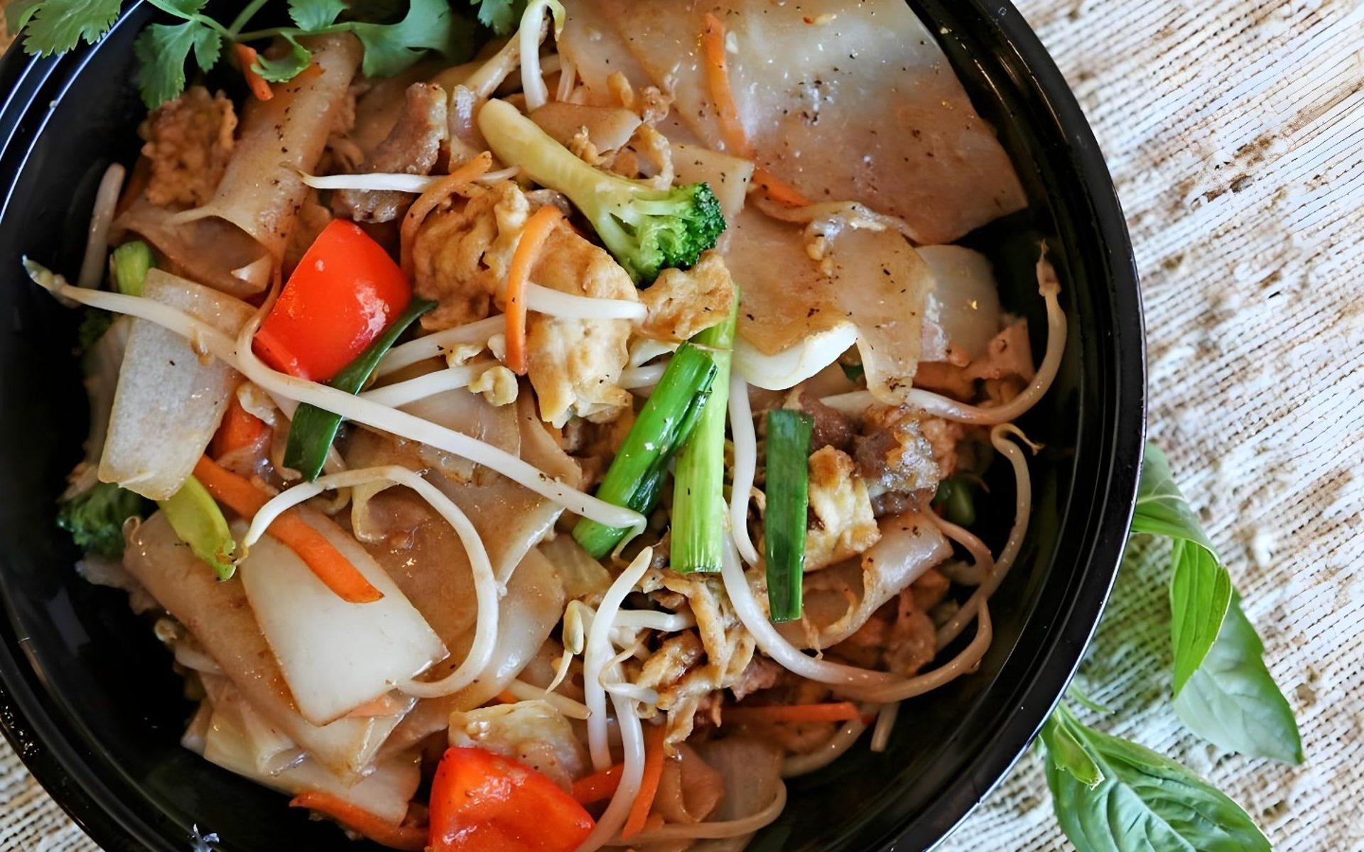 Best Pho in Dallas, TX | Pho Bowl | Pho near me